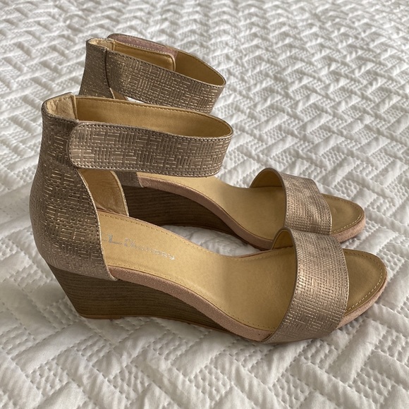 CL by Laundry | Shoes | Sandals Cl By Laundry Us8 Light Pink | Poshmark